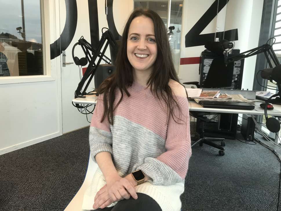 Tina Spångberg måtte følge musikken – Radio 102